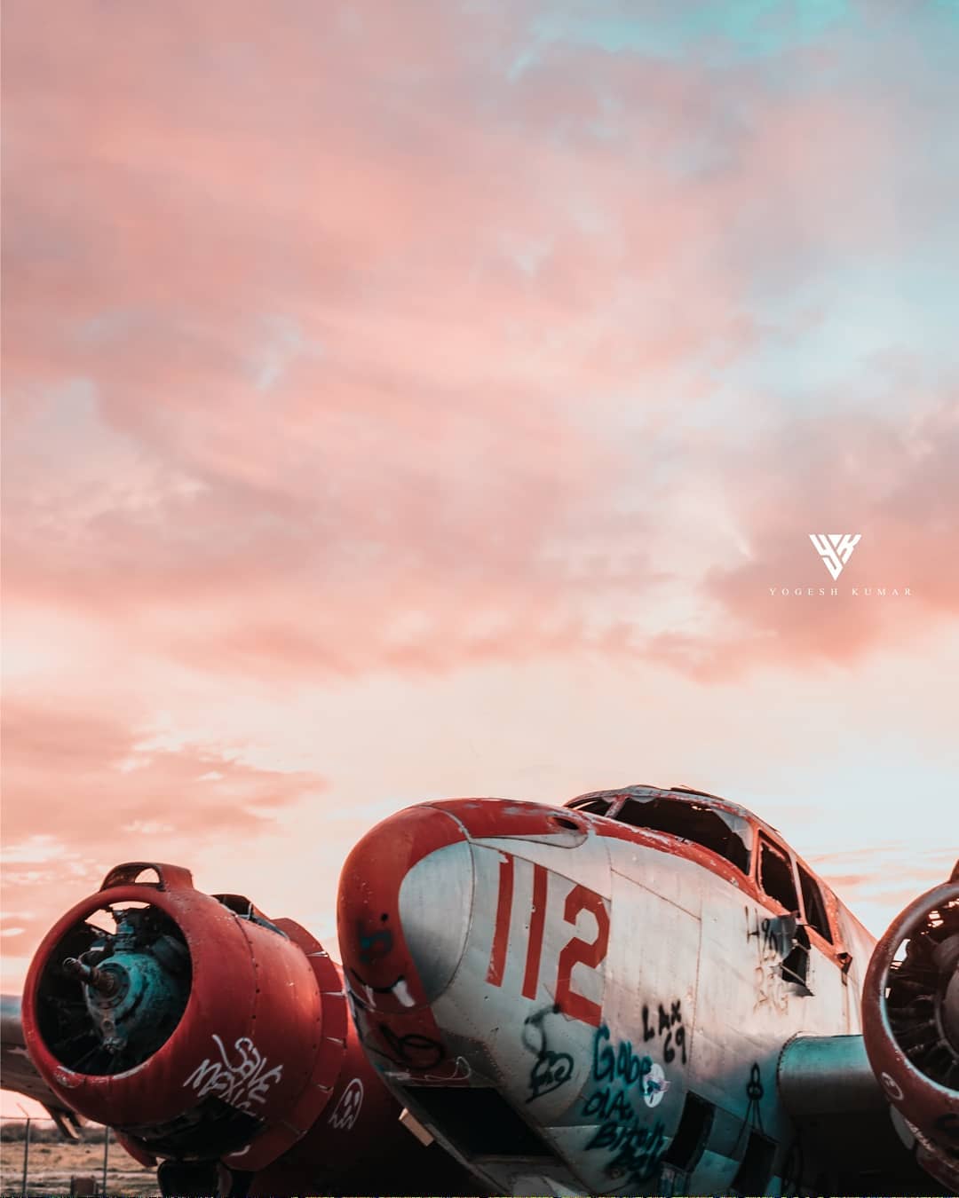 Plane photoshop editing background